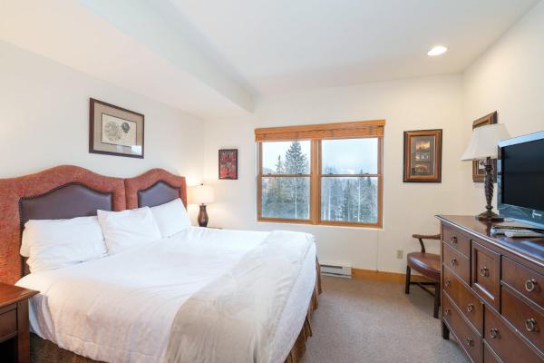 Bear Creek Lodge 312c Hotel Room - Telluride, CO
