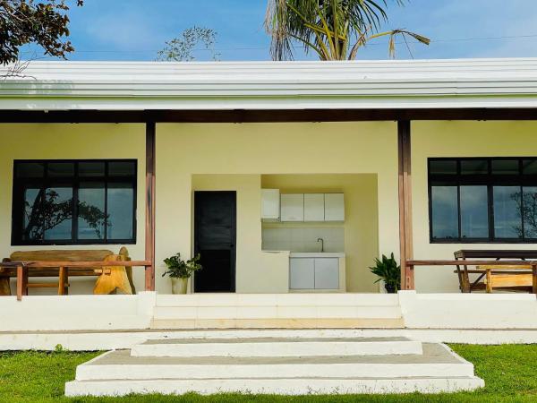 Camp J Staycation- Alaminos City - Alaminos