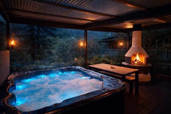The Grandview Retreat, Riverside Farmstay Escape - Noojee