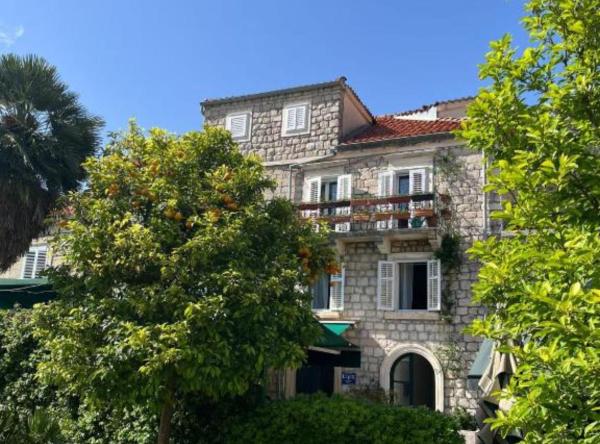 Ston Heritage Apartment With City View - Ston