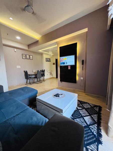 Celestia Suites, Near Prem Mandir - Vrindavan