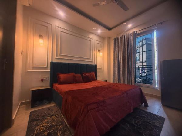 Mahadev Hotel - Panchkula