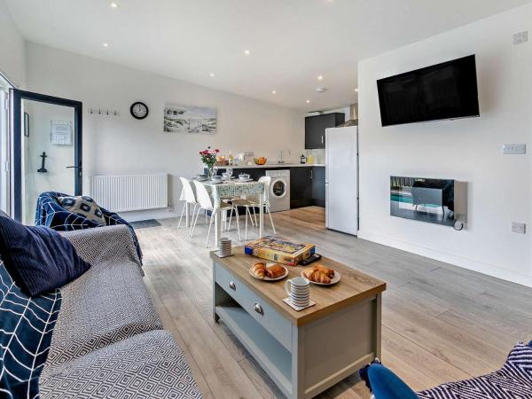 2 Bed In Camborne Oc-88826 - Pool