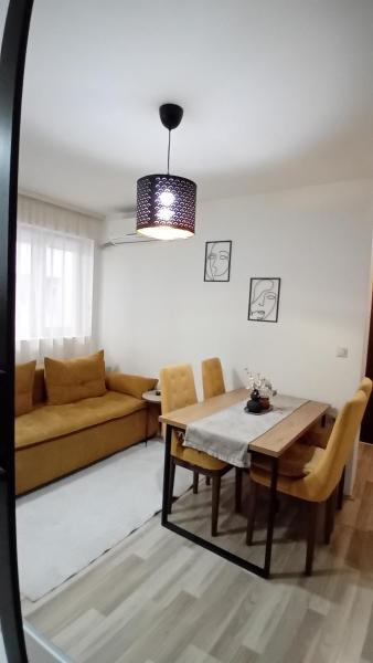 Apartman,, Nina ,, - Serbie