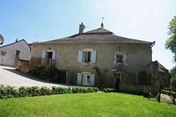 Maison Avec Jardin à Charcenne - 75 M² - Haute-Saône