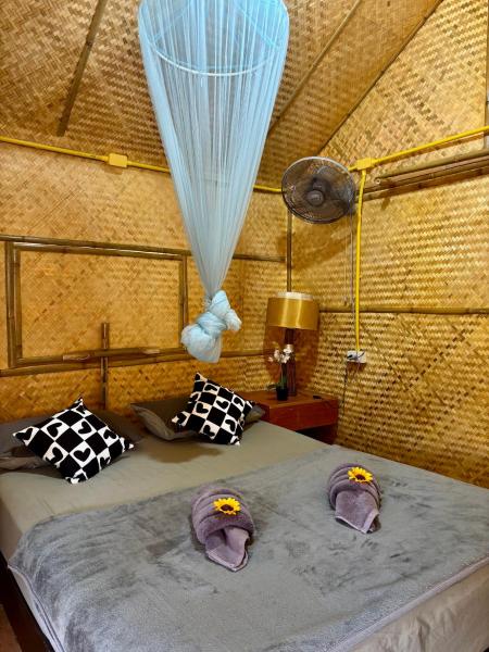 Bunga Hut Koh Lanta - 크래비