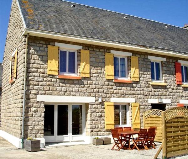 Villa Surf Situation Exceptionnelle à 3 Min à Pied De La Plage De Pors Carn Pour 5 Personnes Authentique Bien éQuipée Jardin & Bbq Parking Privatif - Penmarch