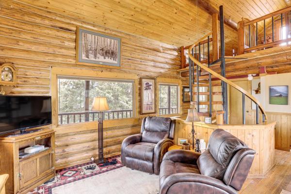 Wild Adventures In Eureka! Amish-crafted Cabin - Eureka, MT