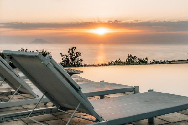 Casetta Nonna Lina - Charming House With Amazing Seaview And Private Pool - Tropea