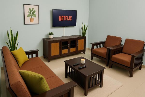 Truelife Comfort Inn - Near Ps4 Veg Restaurant - On Way To Balaji Temple - 2bhk Ac Apartments - Coffee Tea Milk - Fast Wifi, Kitchen, Dining, Android Tv, Parking - Easy Access To Airport, Railway Station And To All Temples - Top Service With Lots Of Love - Tirupati