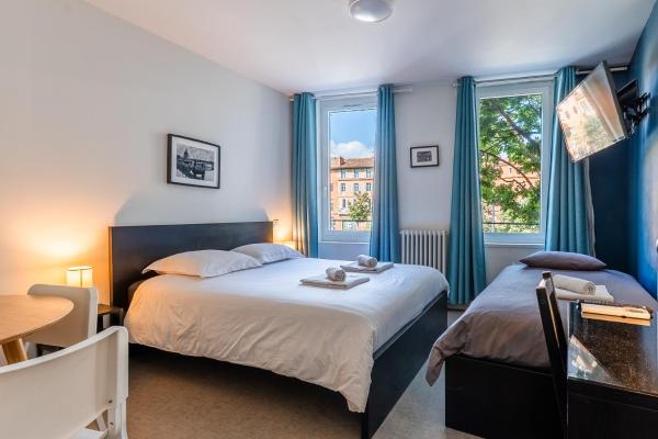 Blue Bird - Logement Sur Les Ramblas - Colomiers