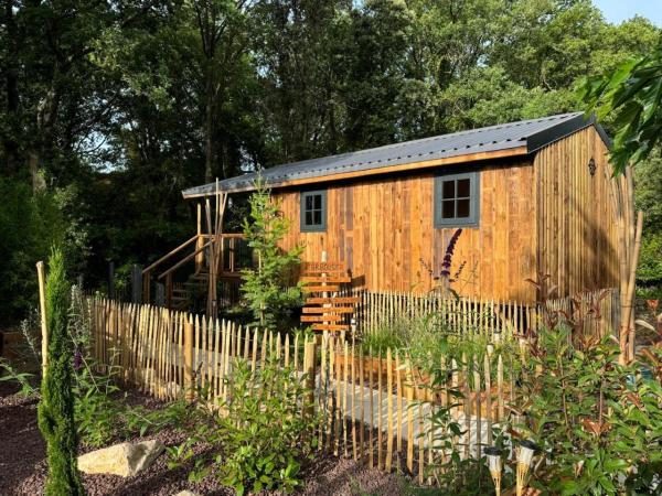 Le Petit Kck - L'arbousier - Lac du Salagou