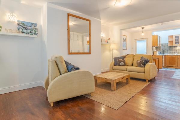 Charming 2bdr Cottage By The Liffey And 3arena - Dún Laoghaire