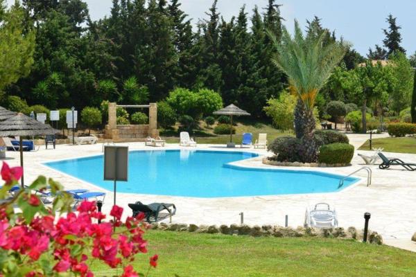Limnaria Villas 2 Bedroom Villa Bella Close To The Beach - Paphos