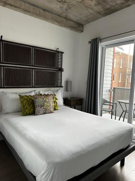Condo "Imagine" - Stationnement Privé Inclus - Quebec City