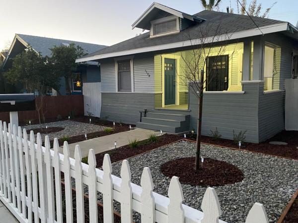 Classic California Bungalow Downtown - Bakersfield, CA