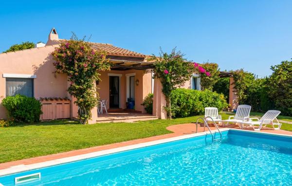 Amazing Home In Stintino With Private Swimming Pool, Can Be Inside Or Outside - Porto Torres