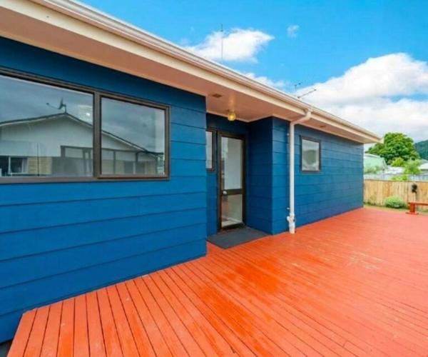 Stylish Trentham Retreat - Lower Hutt