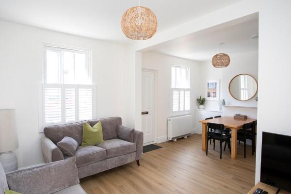 Seabreeze Retreat - Steyning