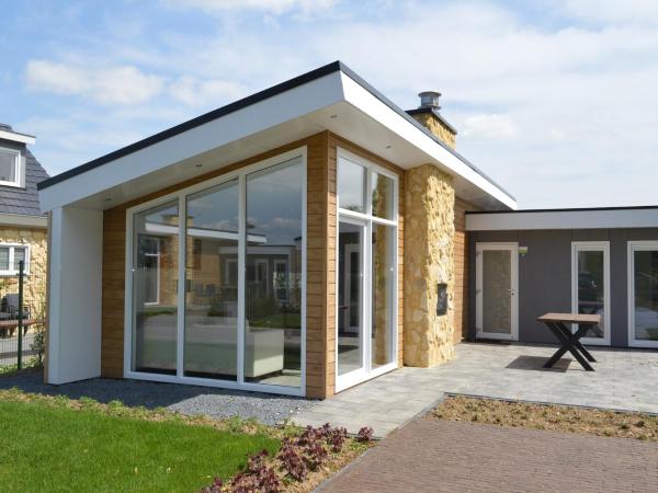 Bemelen Holiday Home For 6 - Lanaken