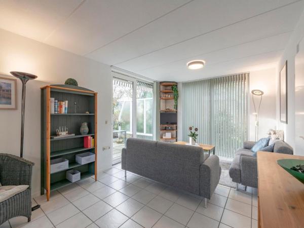 Holiday Home Near Dutch Beach With Pool - Sint Maartenszee