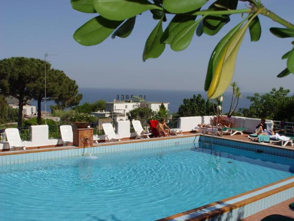 Hotel Monti - Lacco Ameno