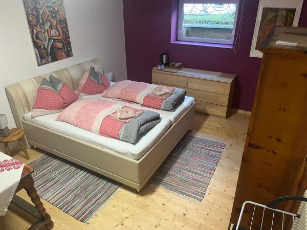 Smart Stay - Privates Zimmer & Bad Im Untergeschoss - Kingsize Komfort Fuer Zwei - Radstadt