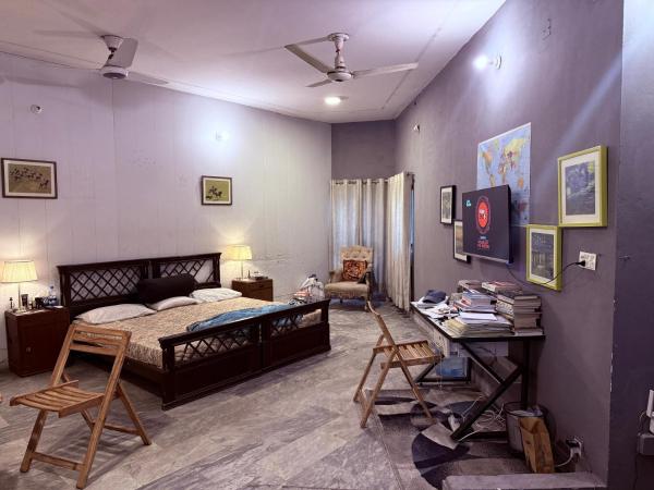 Stayeasy Gulberg - Lahore