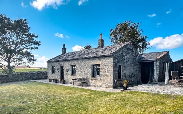 Rubbing House - Leyburn