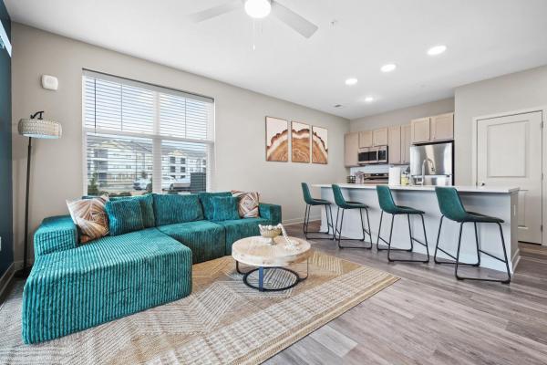 Irie Living Restore Kg 2bd Gym Pool, Brand New! - Traders Point, IN