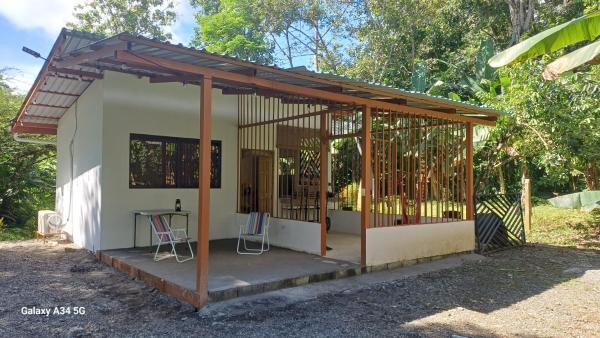 Donde Dubon Pandi House - Costa Rica