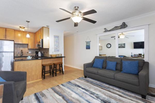 Sand In My Boots, Super Comfortable Oceanfront - Sneads Ferry, NC