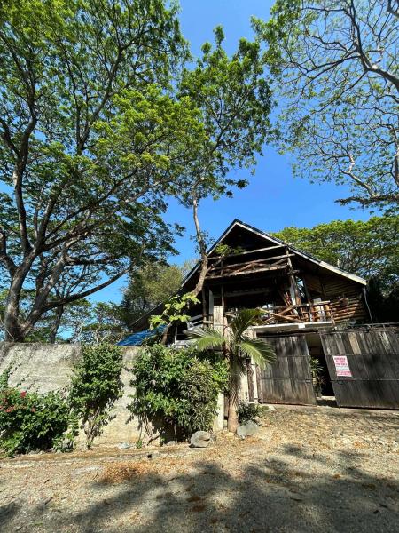 Kuyas Tree House - Puerto Princesa