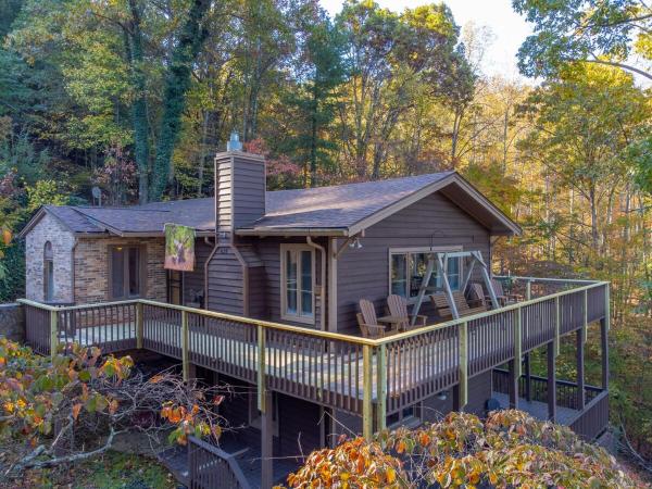 Ruby Retreat - Franklin, NC