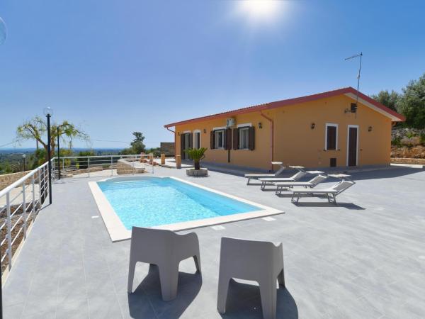 Villa With Private Pool In Floridia - Floridia