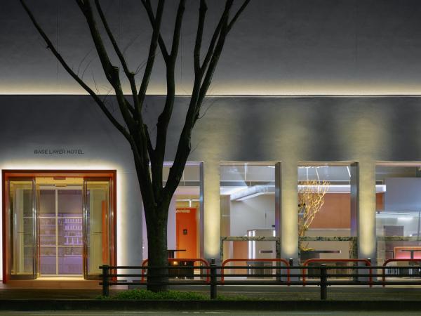 Base Layer Hotel Fukuoka - Fukuoka