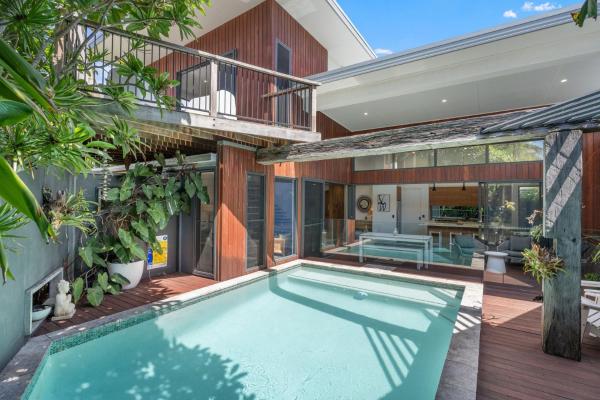 Grottamare - Lennox Head