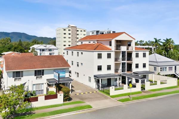 Cityville Apartments & Motel - 洛坎普頓