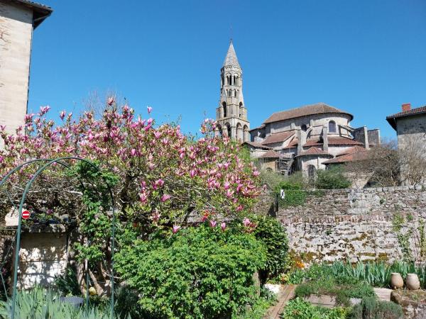 Chambre D Hôte "Sous Le Clocher" - Haute-Vienne