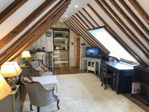 Old Rectory Loft - West Sussex