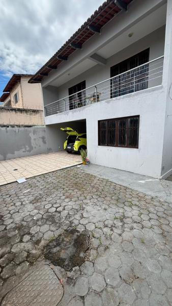 Ideal Townhouse For The Motogp - Goiânia