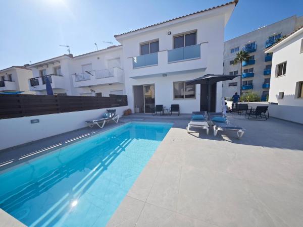 New Premium Beach Seaside Pool Villa Protaras - Pernera - Famagusta