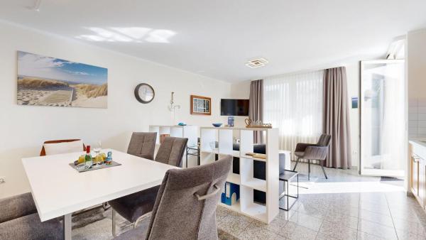 Strandnahe Fewo Mit Schwimmbad Im Haus, A Cappella 03, Binz - Binz