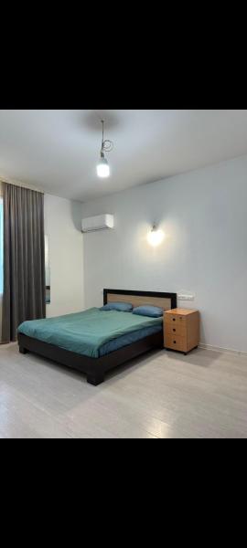 Cozy & Quiet Room With Mountain Views In Yerevan - 耶烈萬