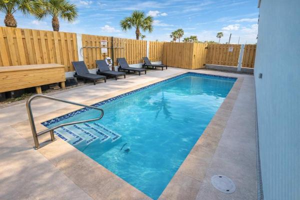 Villas De Laguna 2 Townhouse - South Padre Island