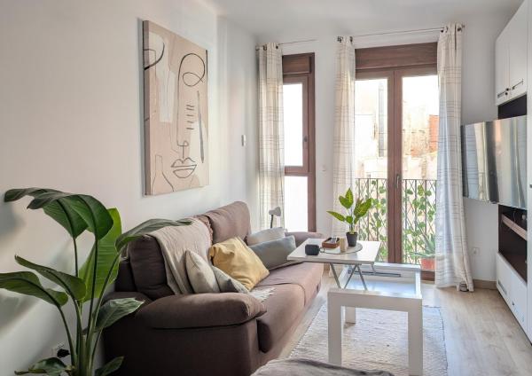 New Studio W Balcony Ac Fast Wi-fi 50inch Tv - Alicante