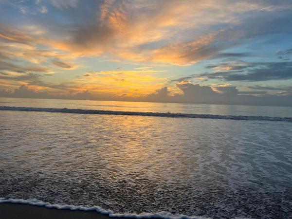 Sweets3 Inc At Sandpiper Towers - Indian River, FL