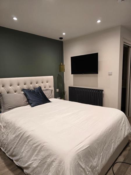 Studio 3 - New Independant Apartment Close To Town & Racecourse - Tewkesbury