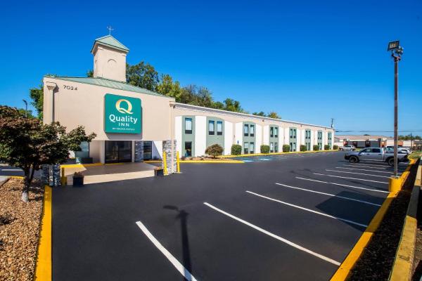 Quality Inn Chattanooga Hamilton Place - Chattanooga, TN