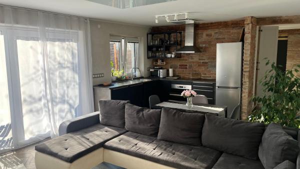 Apartment With Terrace In Trnava - Smolenice